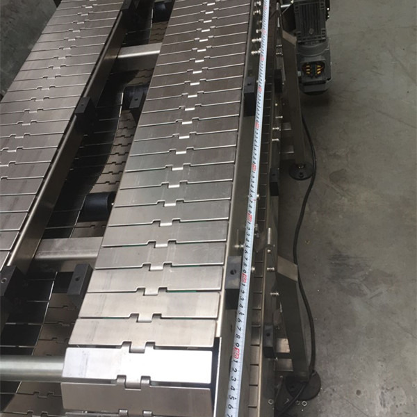 Oil Heavy Duty Table Top Chain Conveyor And Slat Top Chain Conveyor